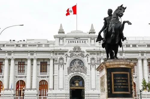 Cómo se aprueban las leyes en el Perú paso a paso - Prensa21